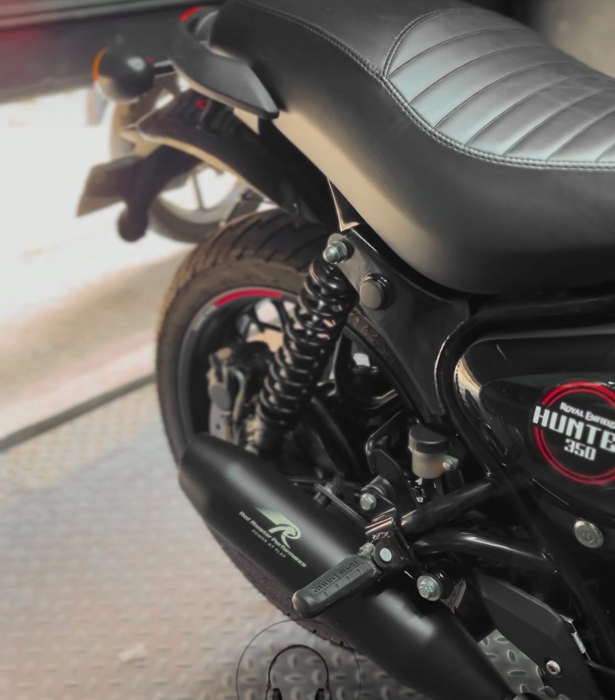 Red Rooster Exhaust For Hunter 350 – MotoCo