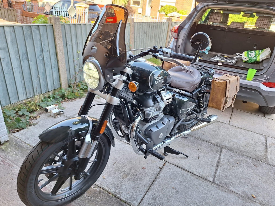 Tinted Windscreen For Super Meteor 650 – MotoCo